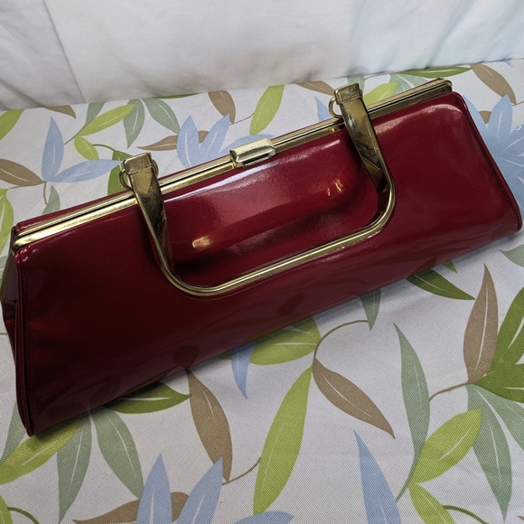 Vintage | Bags | Vintage Shiny Red Handbag Spring Clasphard ...